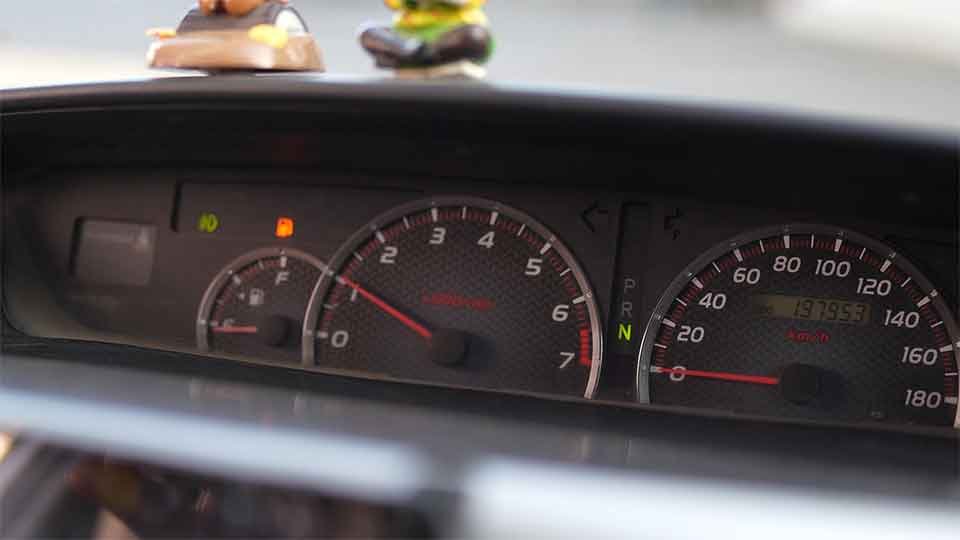 Empty fuel tank indicator | Stock Arena